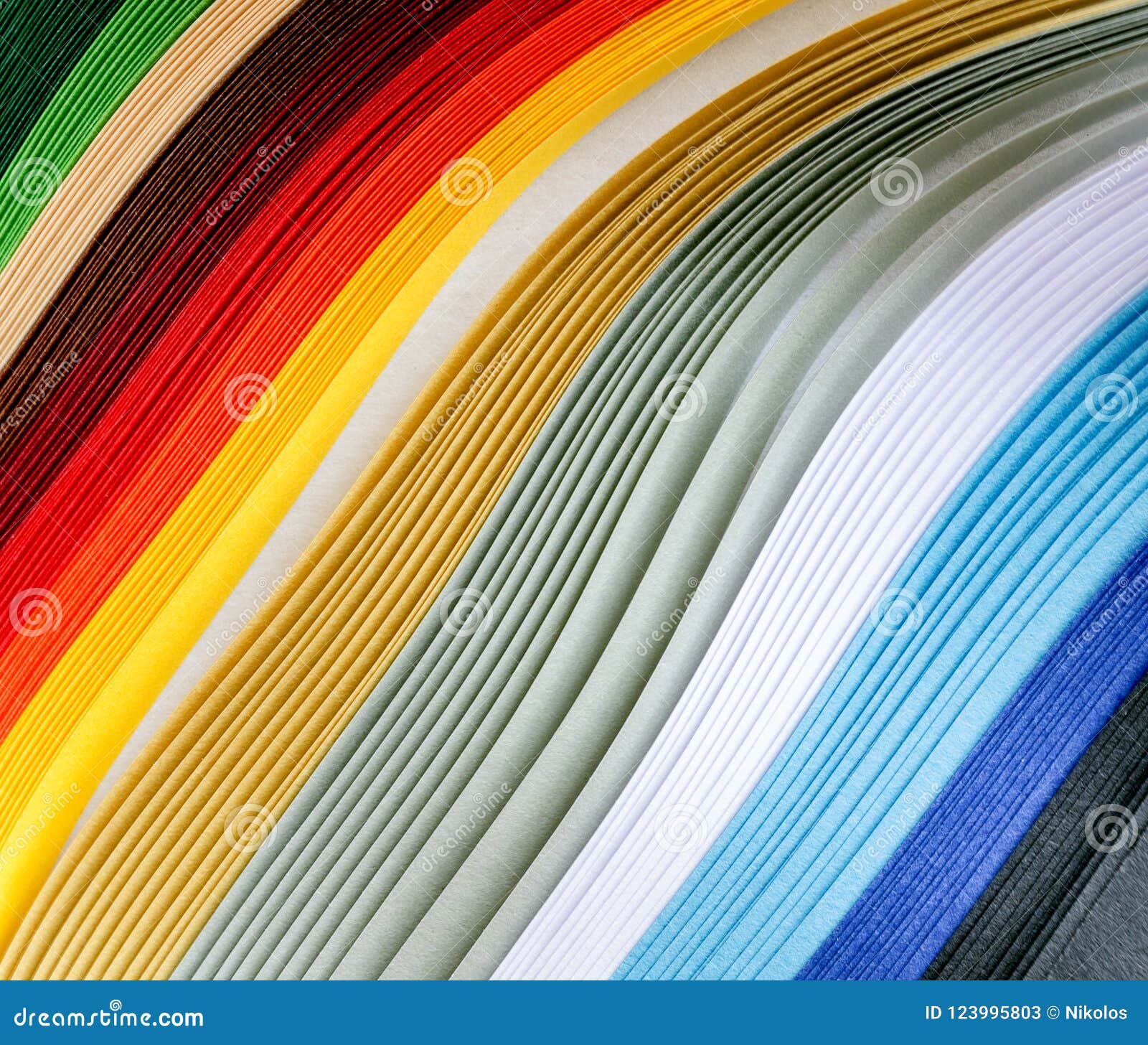 Folhas do papel colorido imagem de stock. Imagem de textura - 123995803