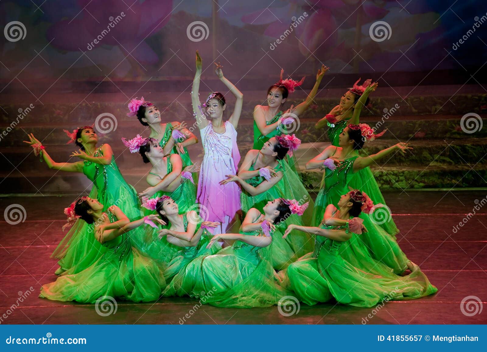 Folk Dance: Lotus editorial photography. Image of farmer - 41855657