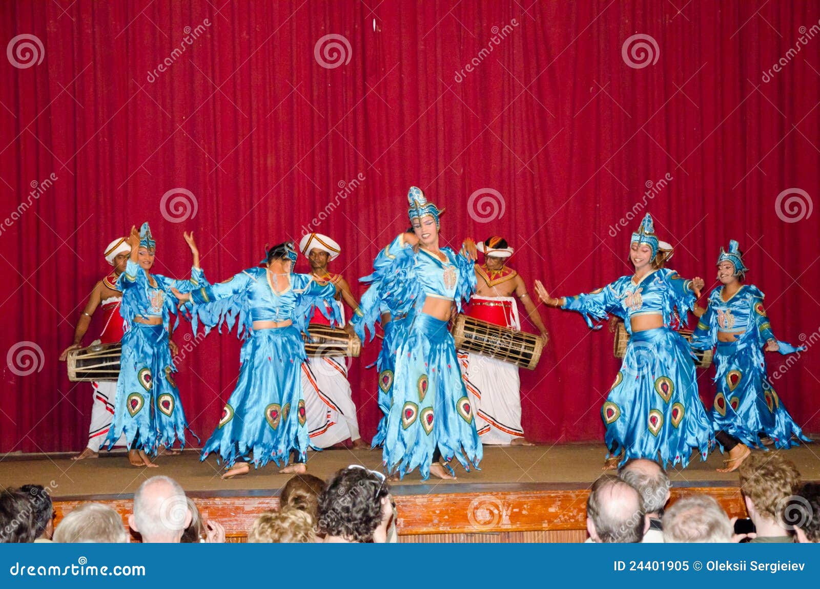 Folk Dances in the Local Theater Scene. Editorial Image - Image of ...