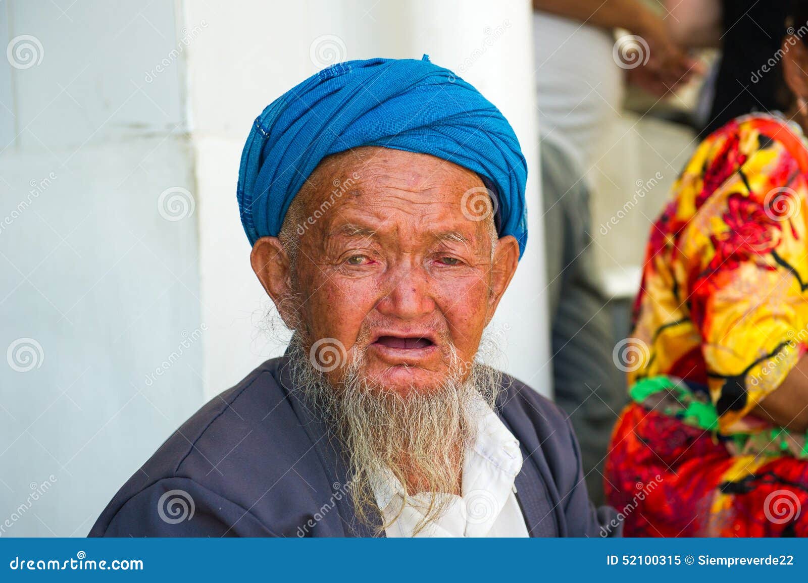 Folk I SAMARKAND, UZBEKISTAN Redaktionell Foto - Bild av traditionellt ...
