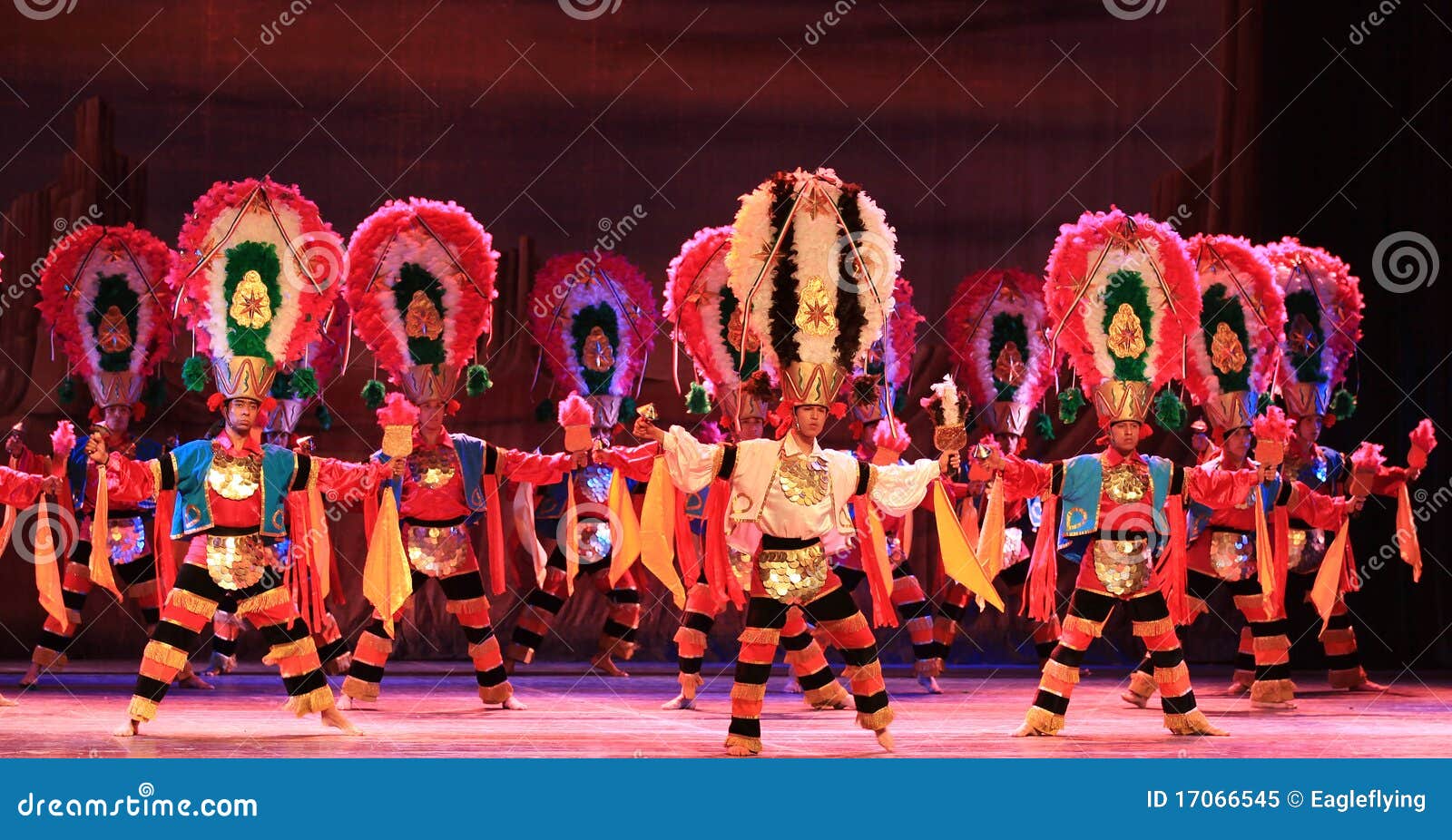 Folkloric Ballet of Mexico editorial image. Image of artist - 17066545