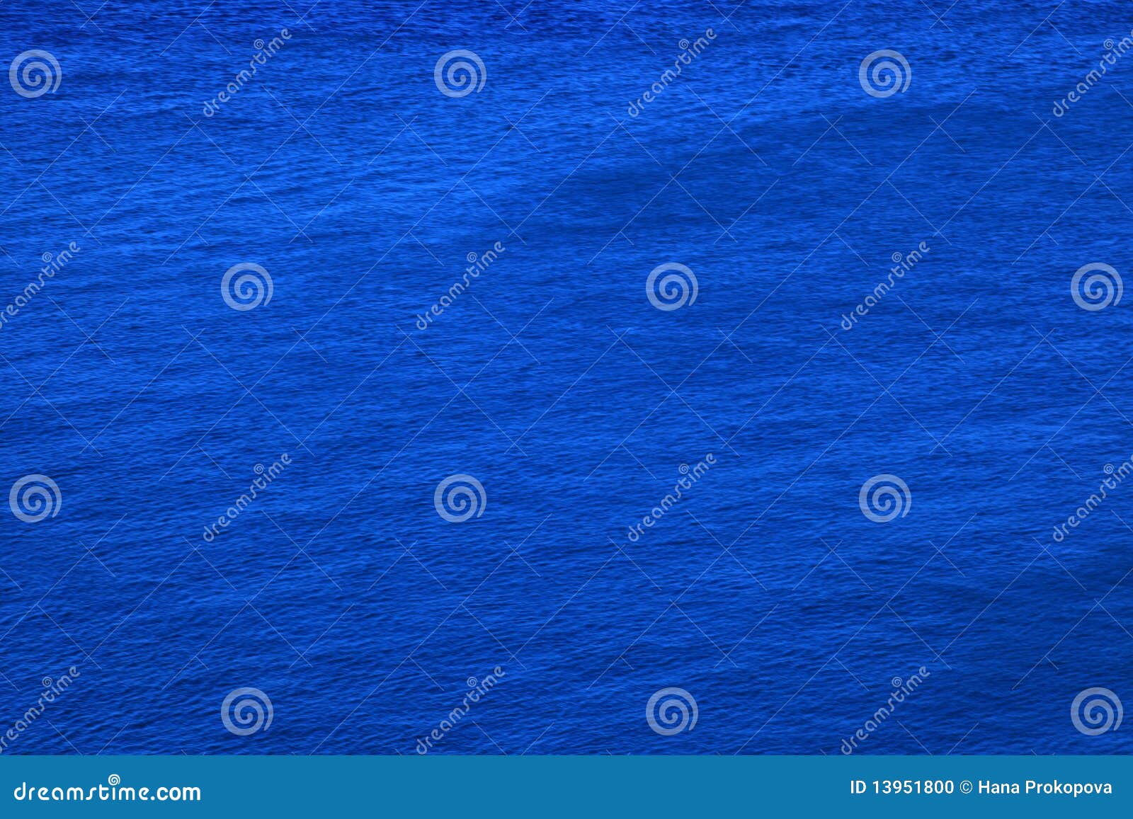 Fondo azul del mar foto de archivo. Imagen de apacible - 13951800