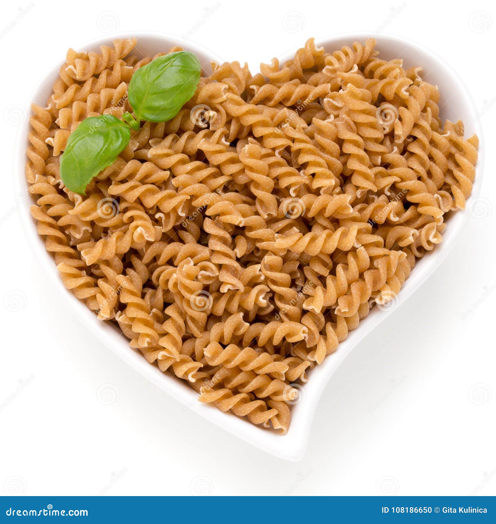 Fondo Blanco Aislado Pastas Integrales Crudas Foto de archivo - Imagen ...