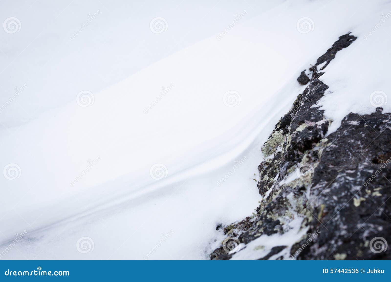 Fondo Blanco De La Nieve Y De La Roca Foto de archivo - Imagen de ...