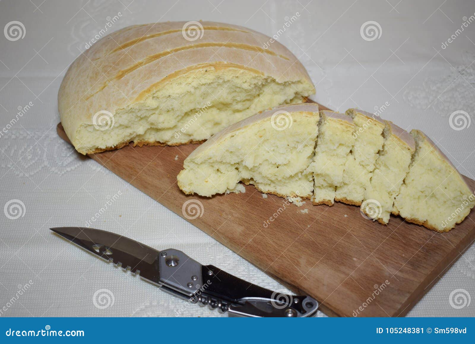 Fondo Blanco Largo Del Pan Fresco Del Pan Imagen de archivo - Imagen de ...