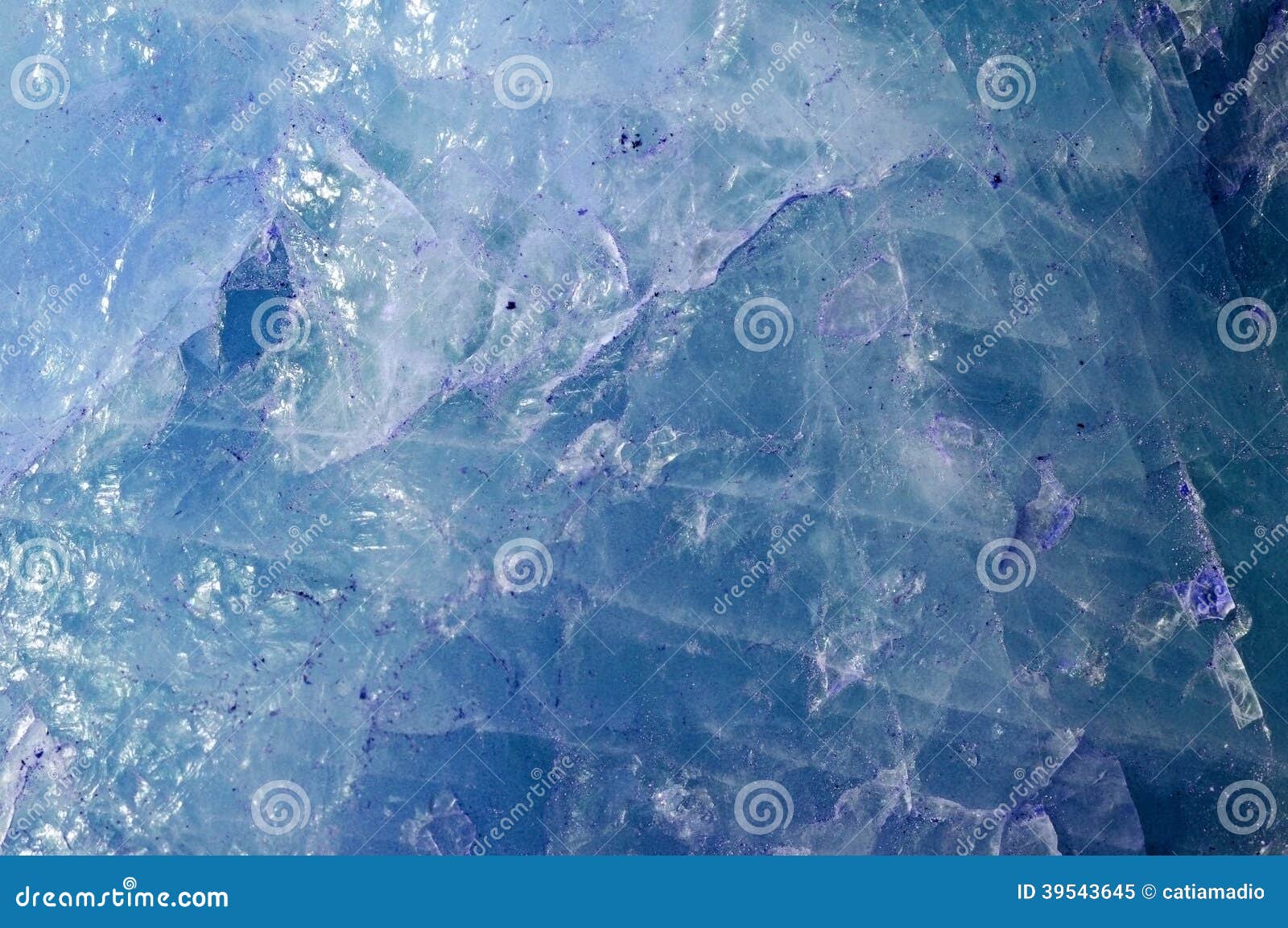 Fondo blu del quarzo immagine stock. Immagine di pietre - 39543645