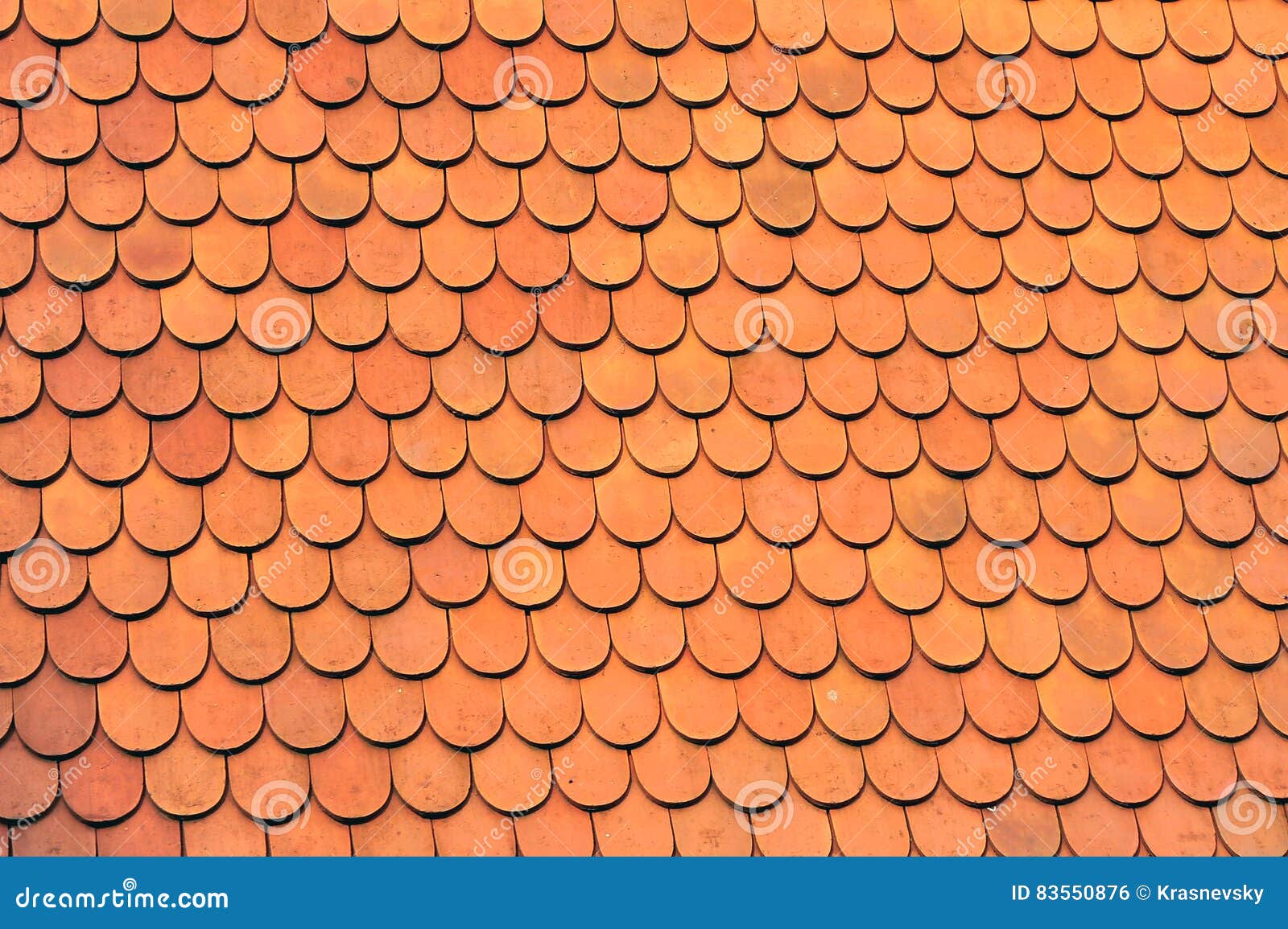 Fondo De Las Tejas De Tejado De La Forma Redonda Foto de archivo ...