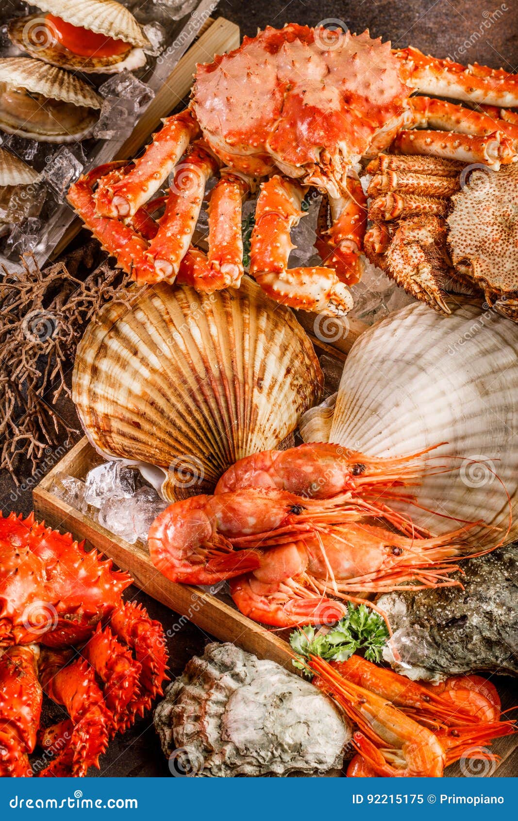 Fondo De Los Mariscos Con La Comida Deliciosa Imagen de archivo ...