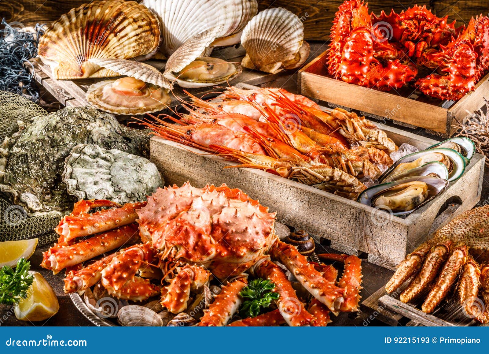 Fondo De Los Mariscos Con La Comida Deliciosa Imagen de archivo ...
