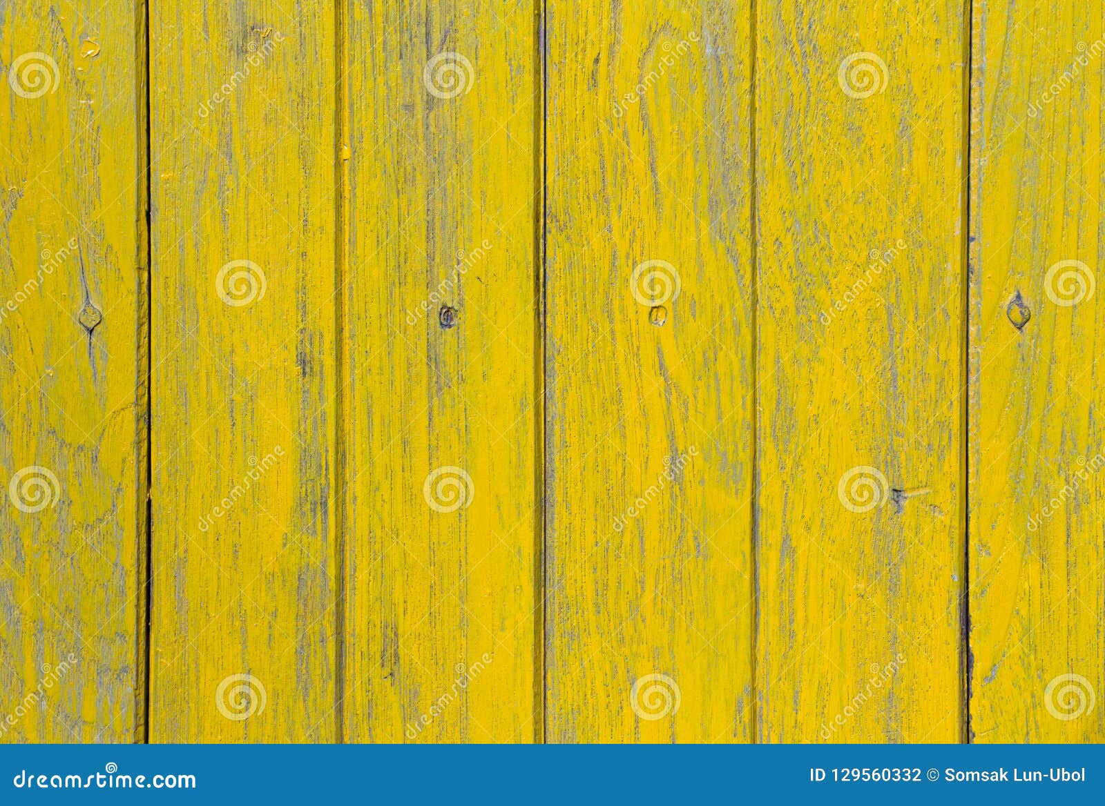Fondo de madera amarillo foto de archivo. Imagen de fondos - 129560332