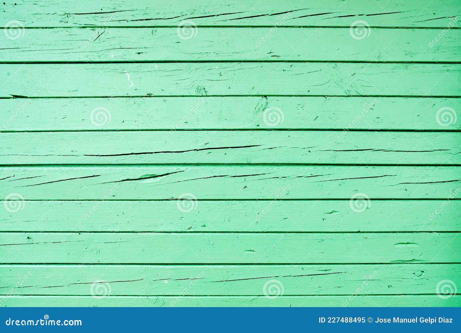 Fondo de madera verde imagen de archivo. Imagen de puerta - 227488495