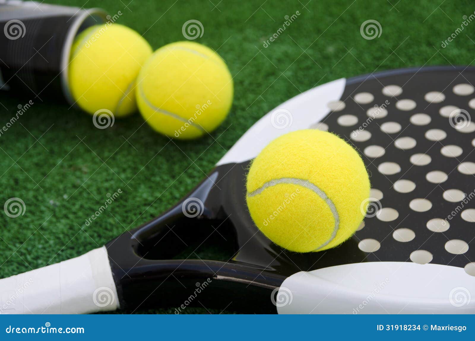 Fondo Del Tenis De La Paleta Foto de archivo - Imagen de paleta, bolas ...