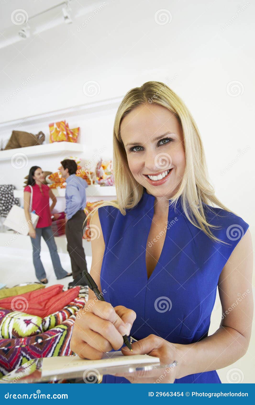 Fondo Hermoso De with Customers in De La Dependienta Foto de archivo ...