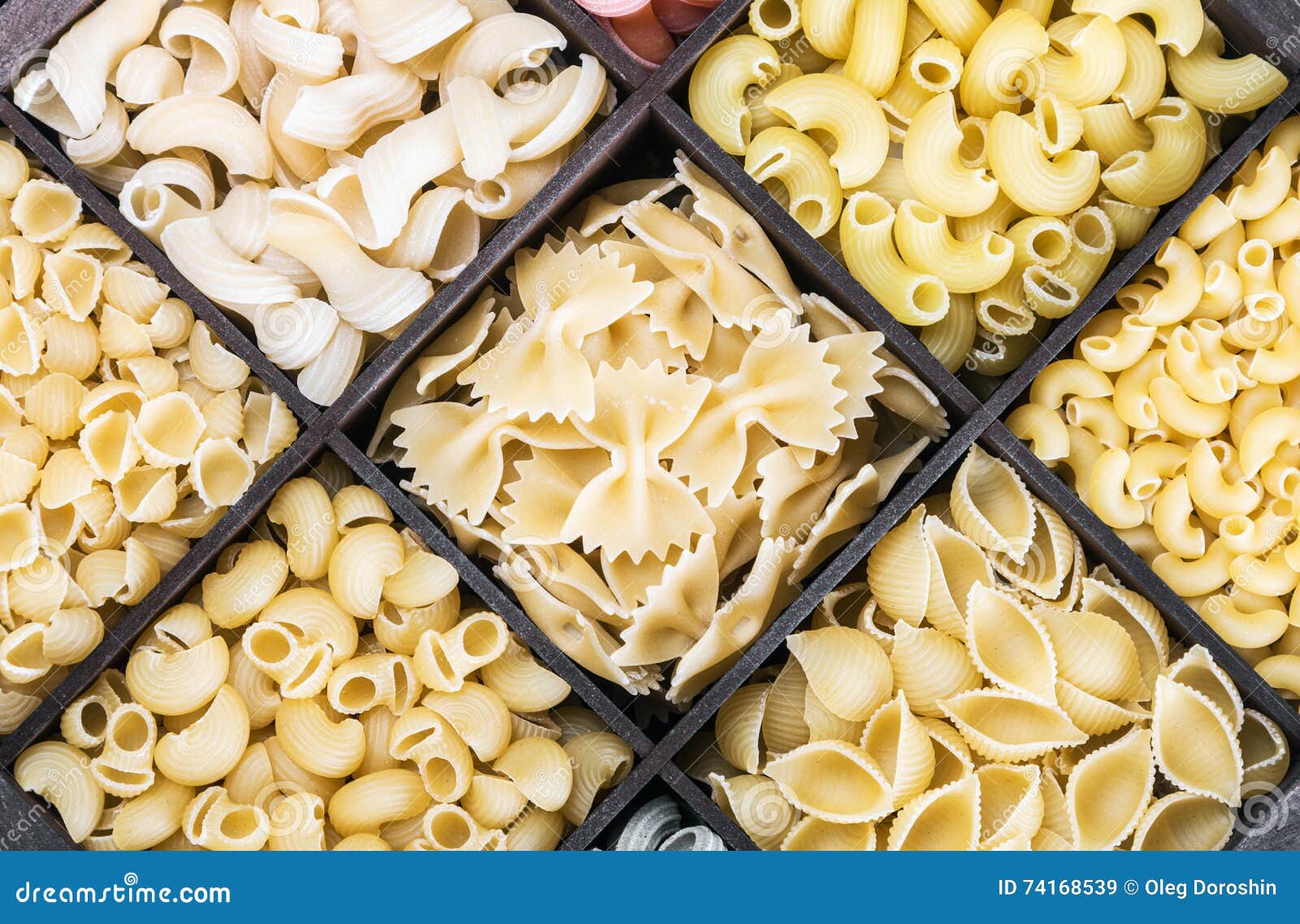 Fondo Italiano Dell'assortimento Della Pasta Immagine Stock - Immagine ...