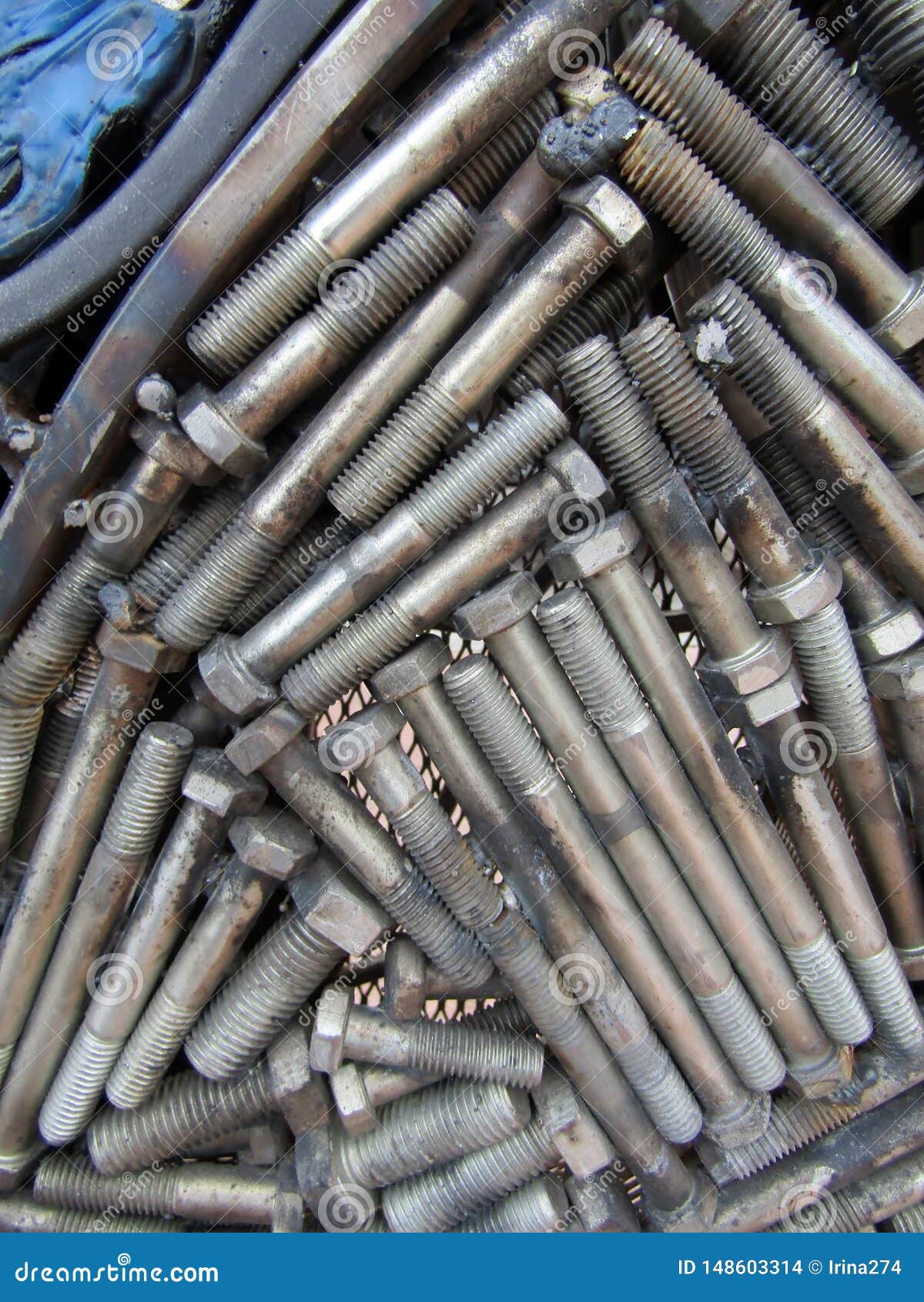 Fondo Melded de los pernos foto de archivo. Imagen de grande - 148603314