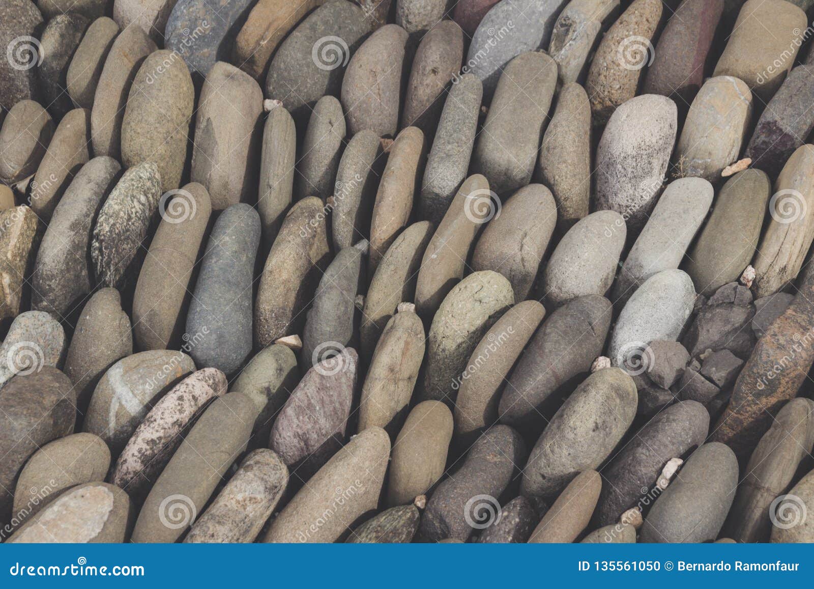 Fondo Redondeado Del Piso De Las Rocas Foto de archivo - Imagen de ...