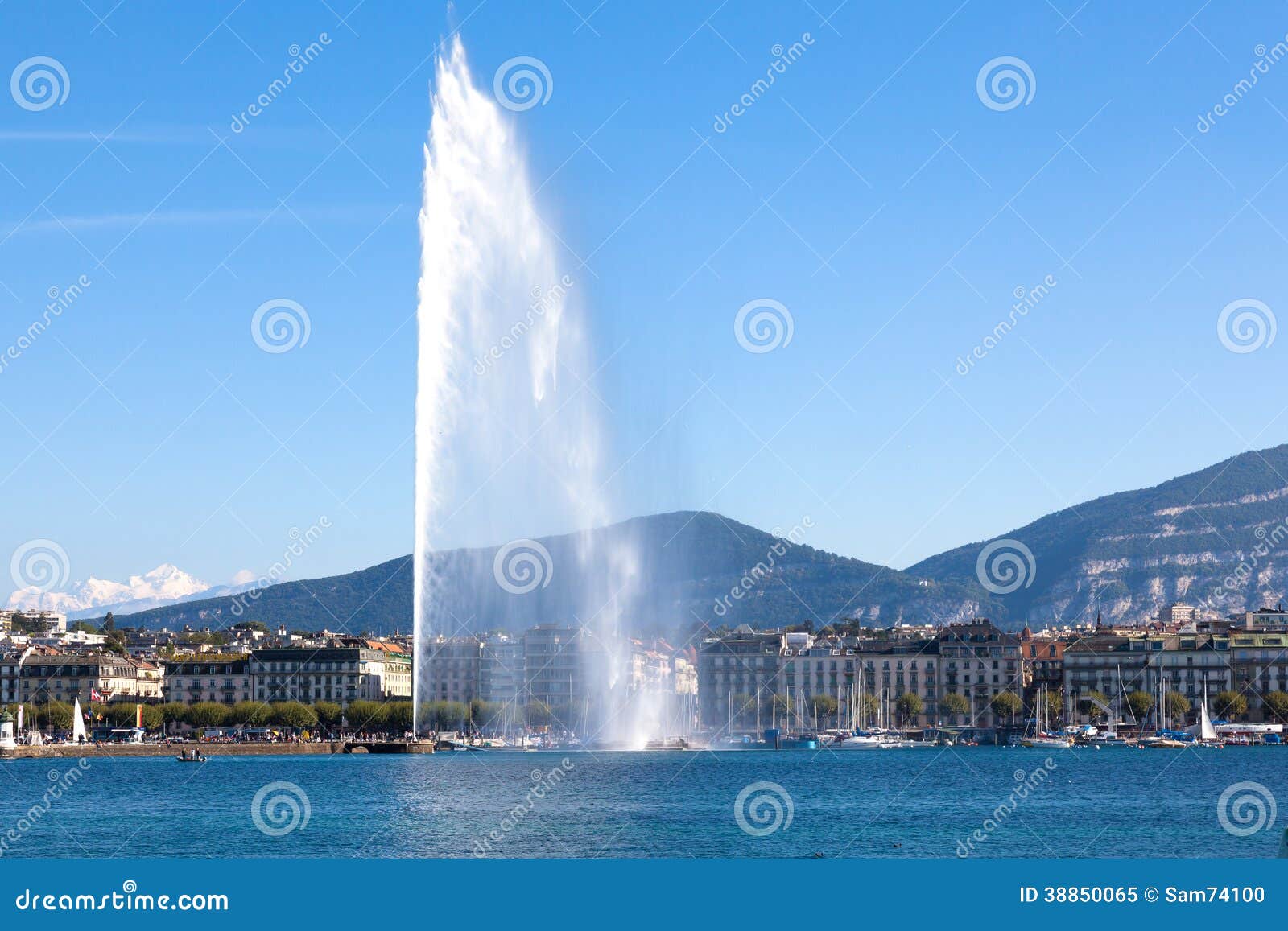 Fontaine d'eau de Genève image stock. Image du switzerland - 38850065