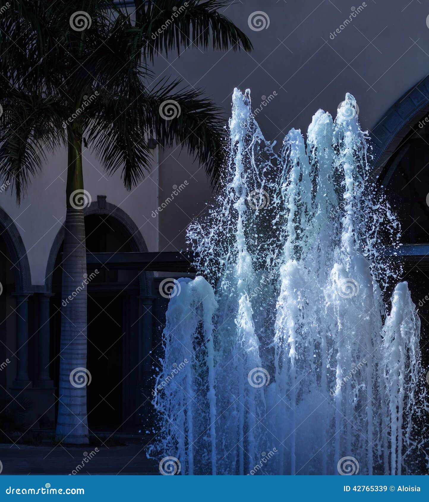 Fontaine stock image. Image of light, romantic, building - 42765339