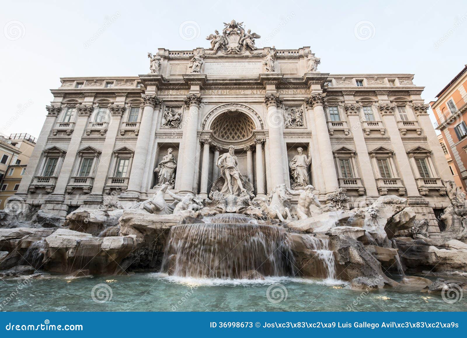 Fontana di Trevi stock image. Image of horses, mythology - 36998673