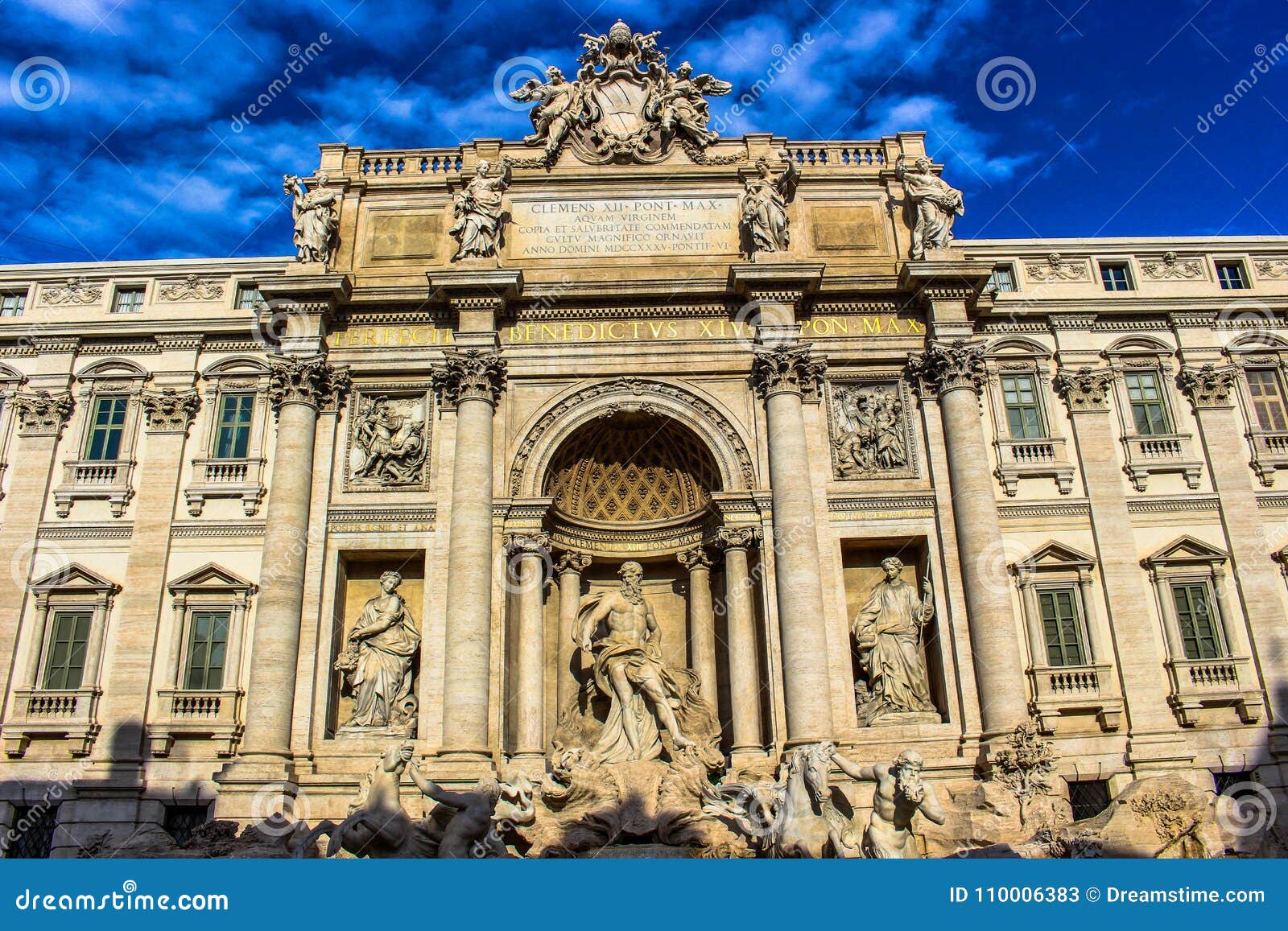 Fontana di Trevi - Rome fotografering för bildbyråer. Bild av ytter ...