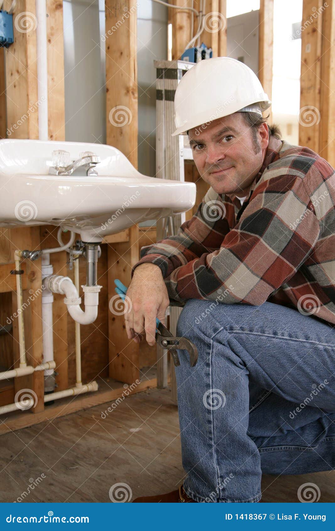 Fontanero Cómodo De La Construcción Imagen de archivo - Imagen de ...