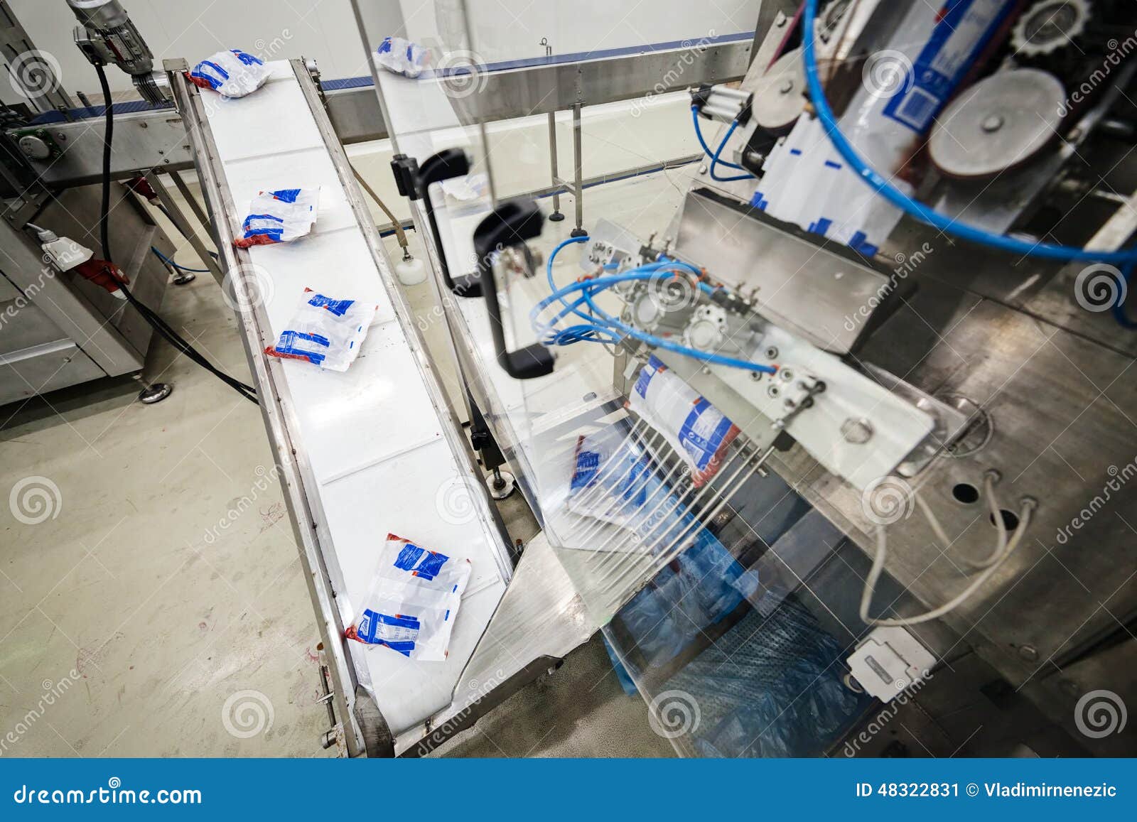 Food packing stock image. Image of aluminum, agriculture - 48322831