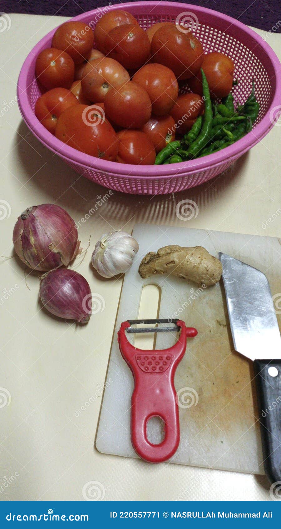 Food it Vegetables Tamato Onion Stock Image - Image of food, tamato ...