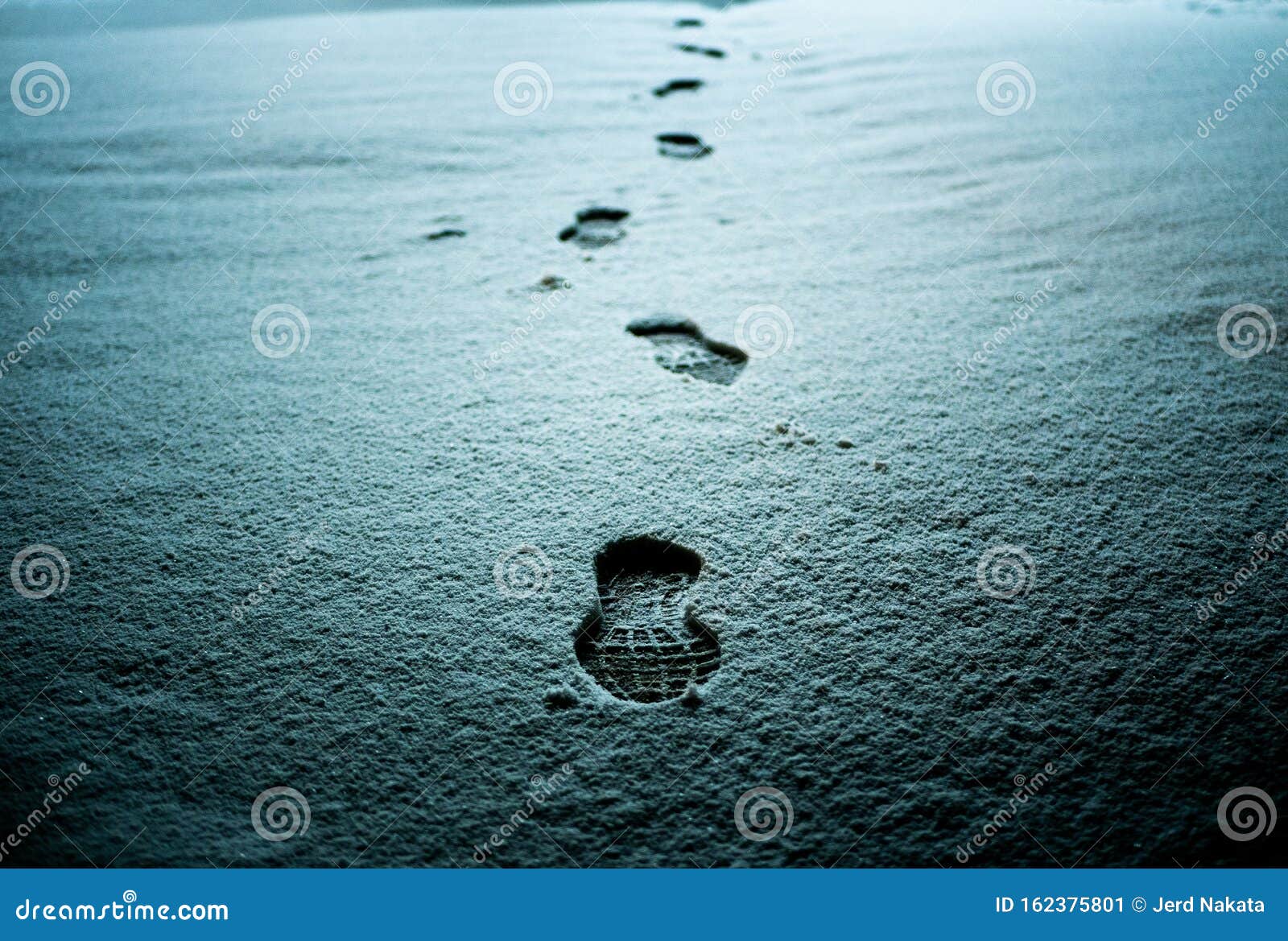 Foot mark on the snow stock image. Image of hiking, outdoors - 162375801