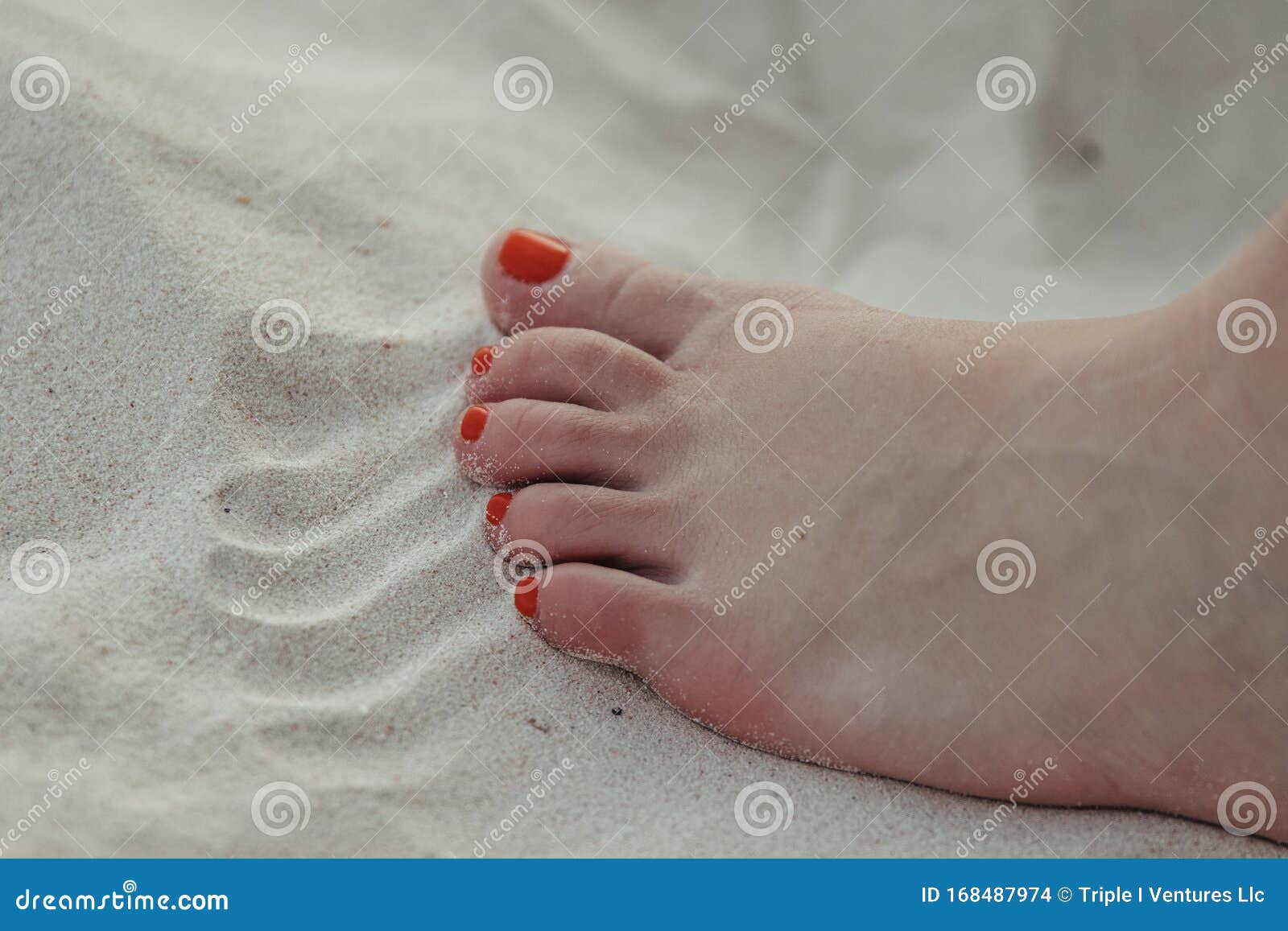 Foot with Painted Nails on a Beach Stock Photo - Image of ankle, beach ...