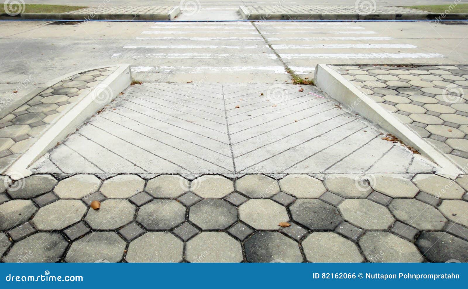 Foot path stock photo. Image of grass, natural, footpath - 82162066