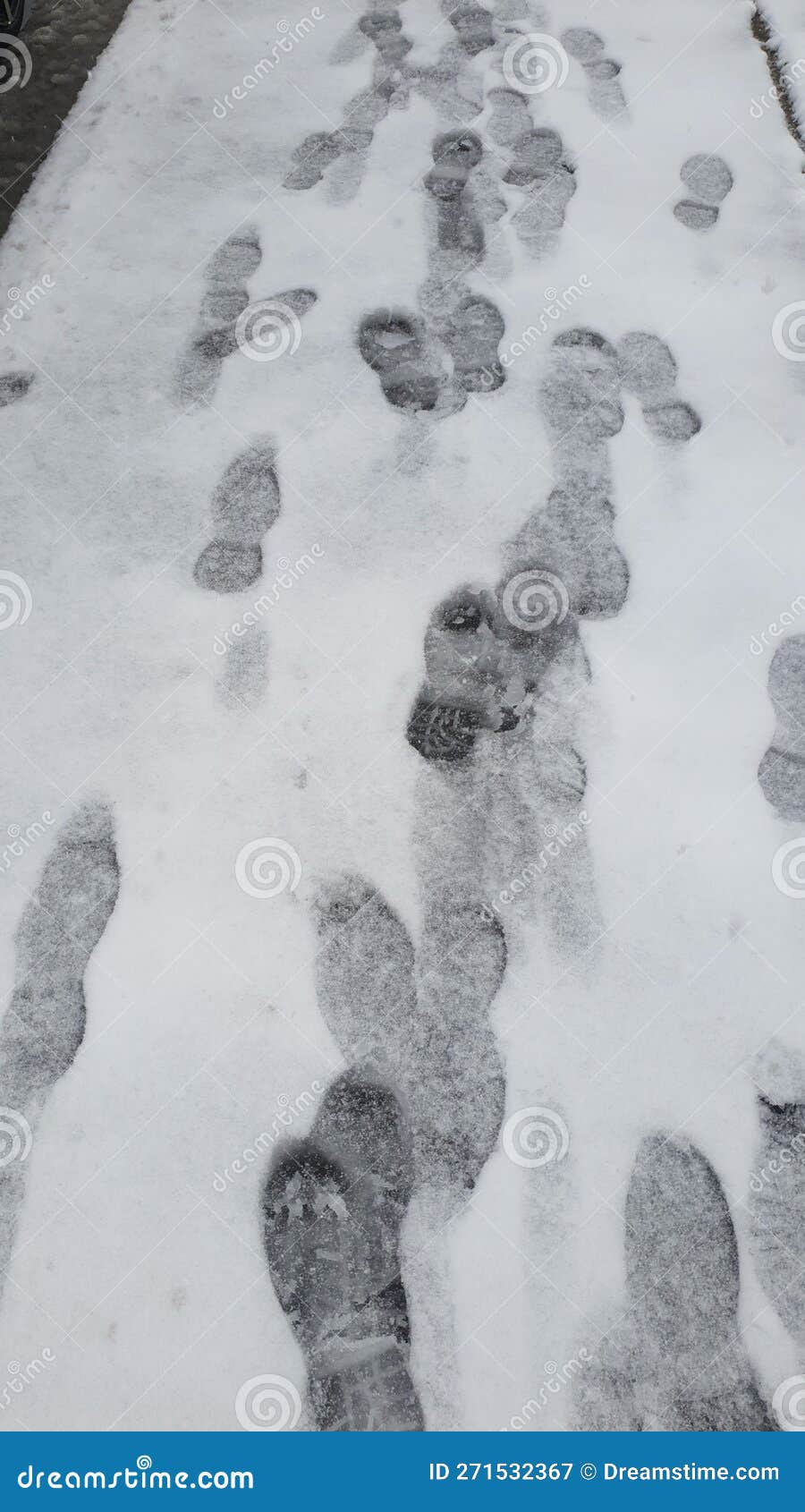 Foot Steps Left in the Snow Stock Image - Image of wall, left: 271532367