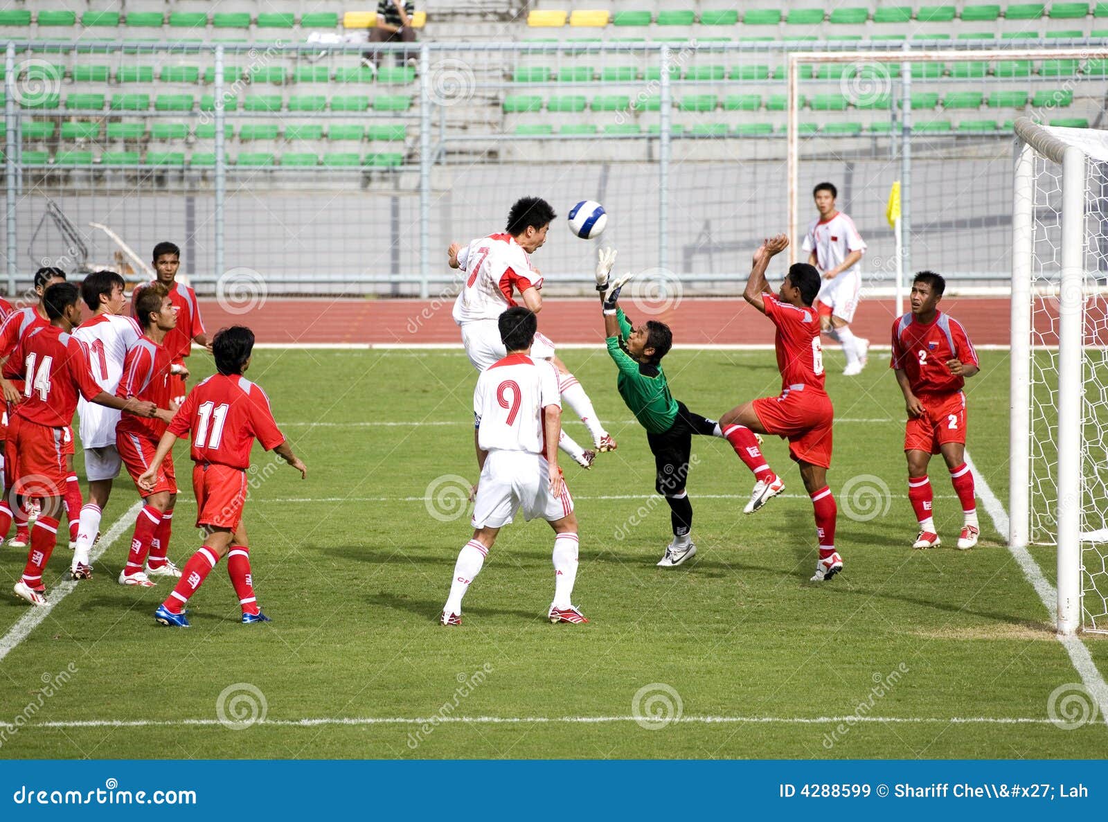 Football Action editorial stock image. Image of ball, sports - 4288599