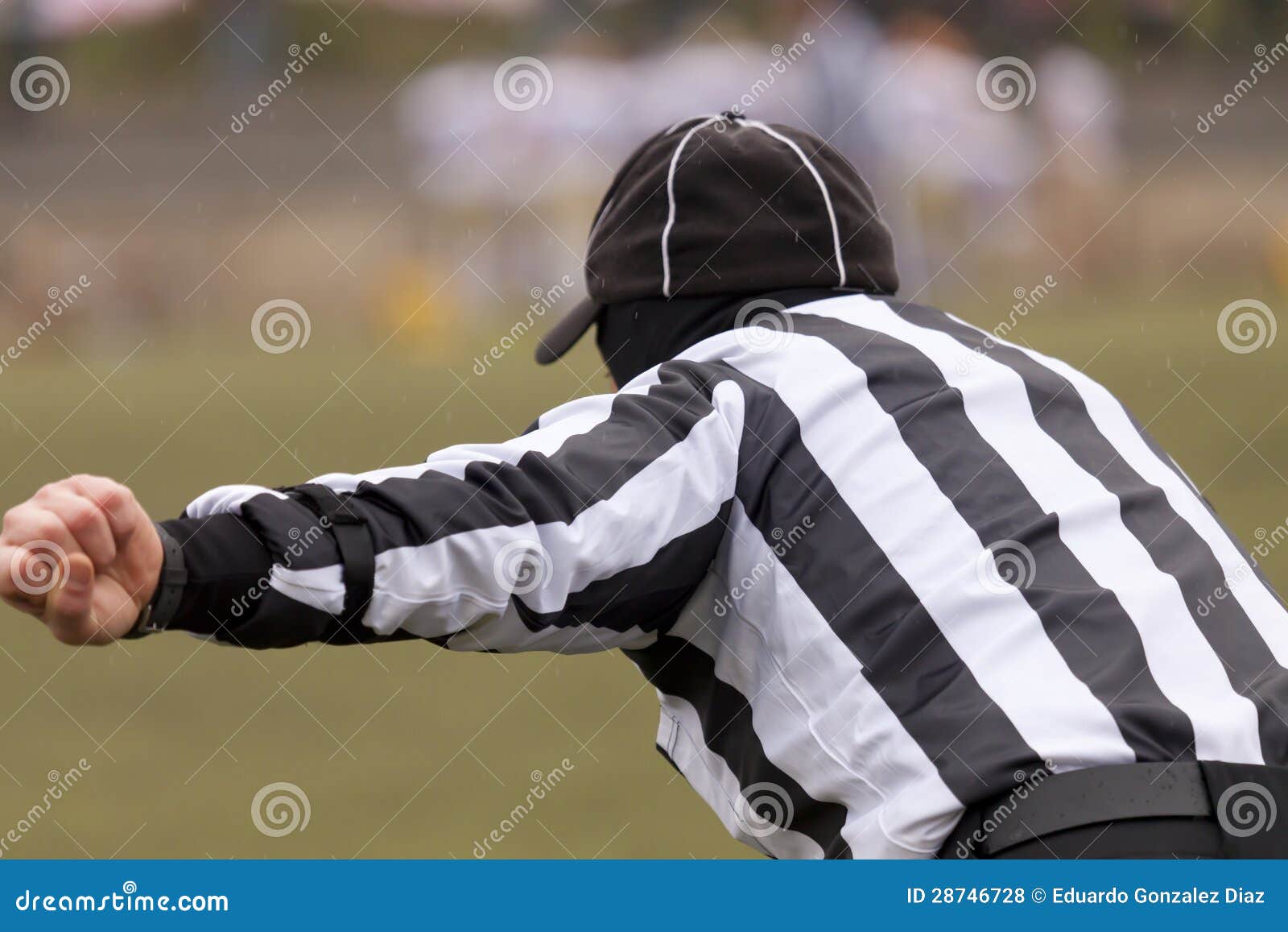 Football referee stock photo. Image of competition, field - 28746728