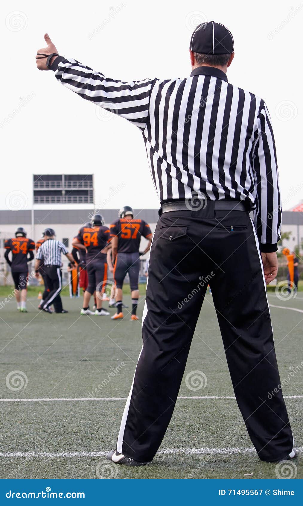 Football referee editorial photography. Image of american - 71495567