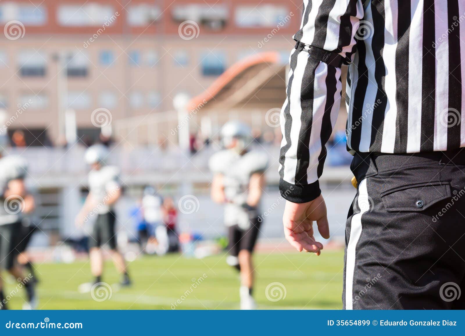 Football referee stock image. Image of hand, team, competition - 35654899