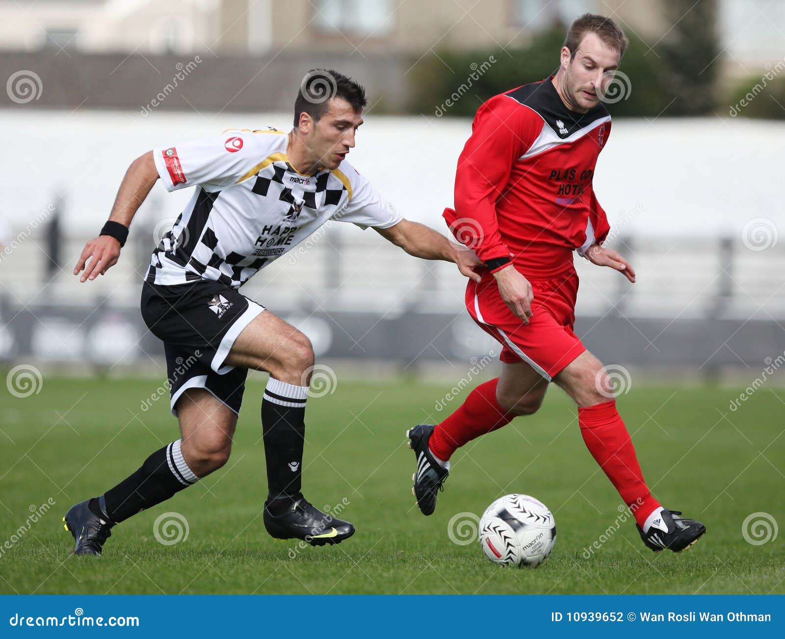 Football Soccer Player editorial photography. Image of fifa - 10939652