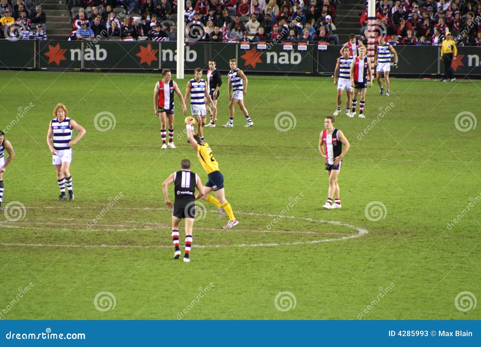 Footy Teams On The Field During A Quarter Time Break At Ikon Park ...