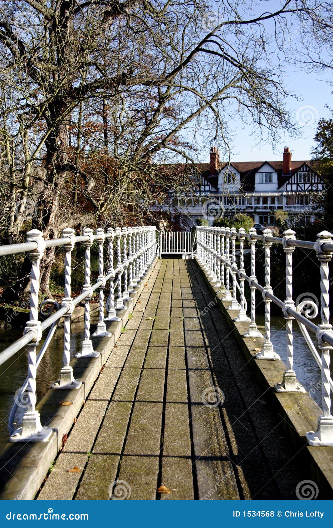 Footbridge stock photo. Image of architecture, crossings - 1534568