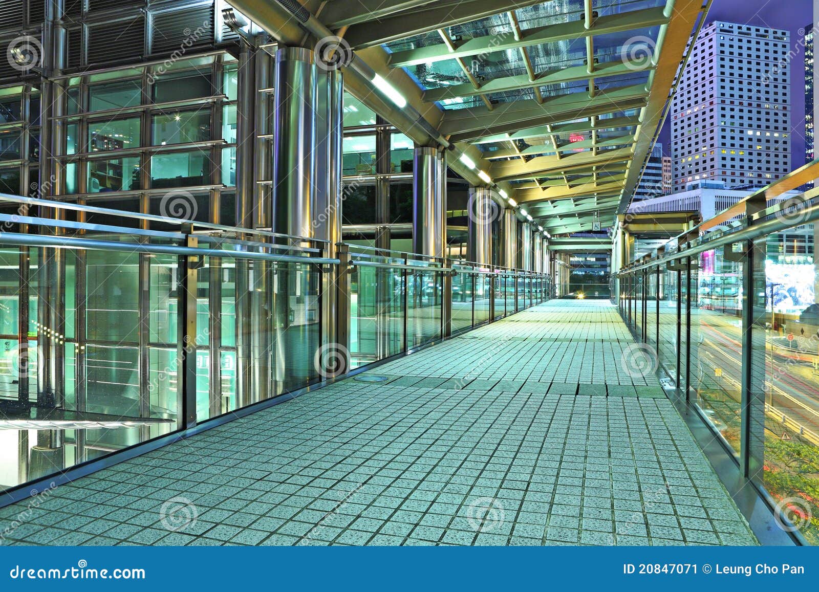 Footbridge at night stock image. Image of journey, landmark - 20847071