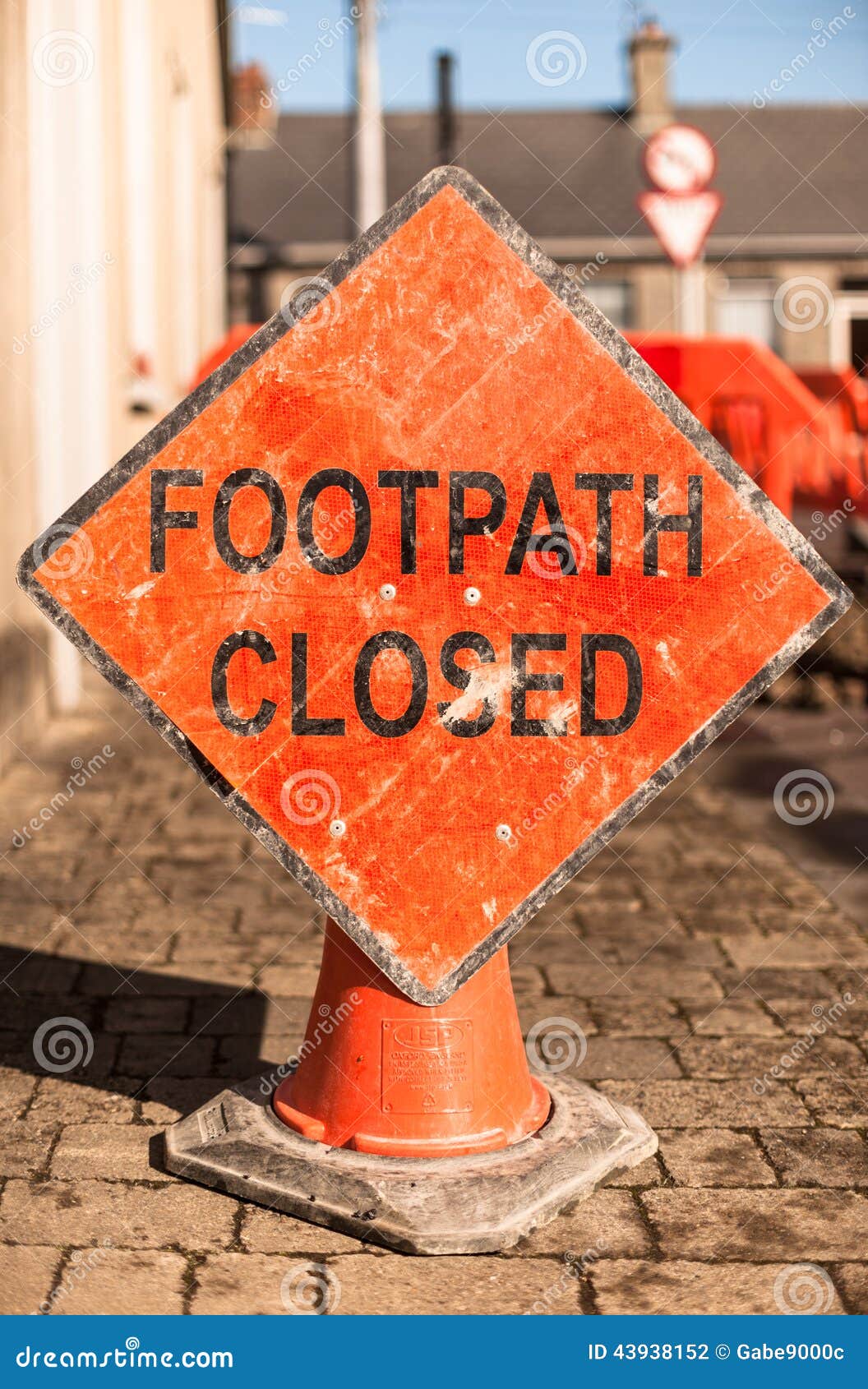 Footpath closed sign stock photo. Image of closed, utility - 43938152