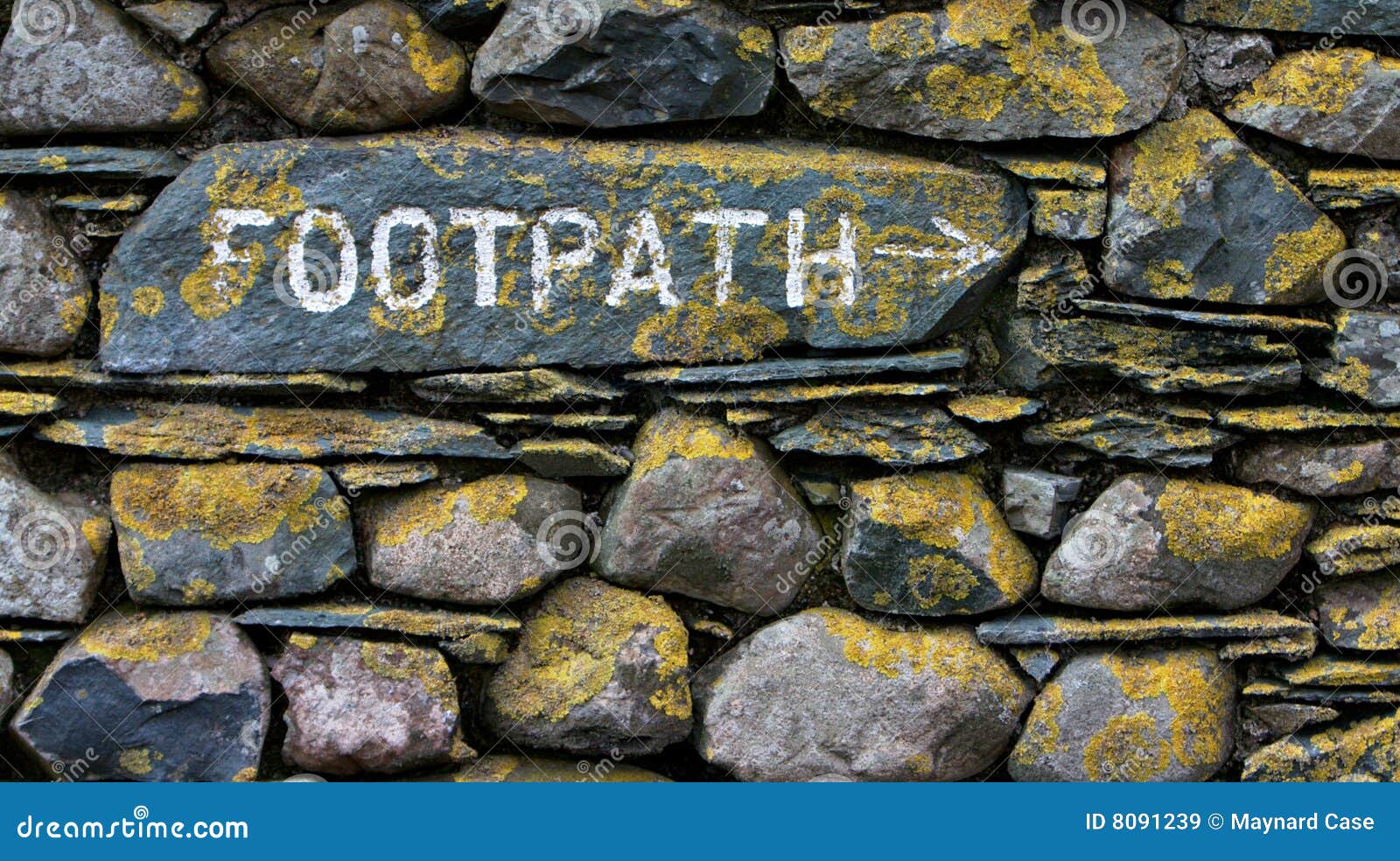 Footpath Sign On Stone Wall Picture. Image: 8091239