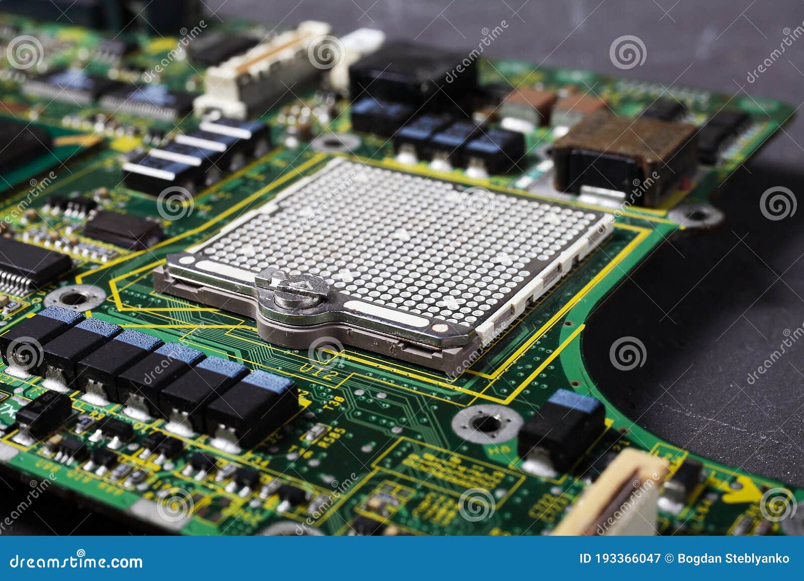 Footprint for the Microprocessor on the Motherboard of the Beech Laptop ...