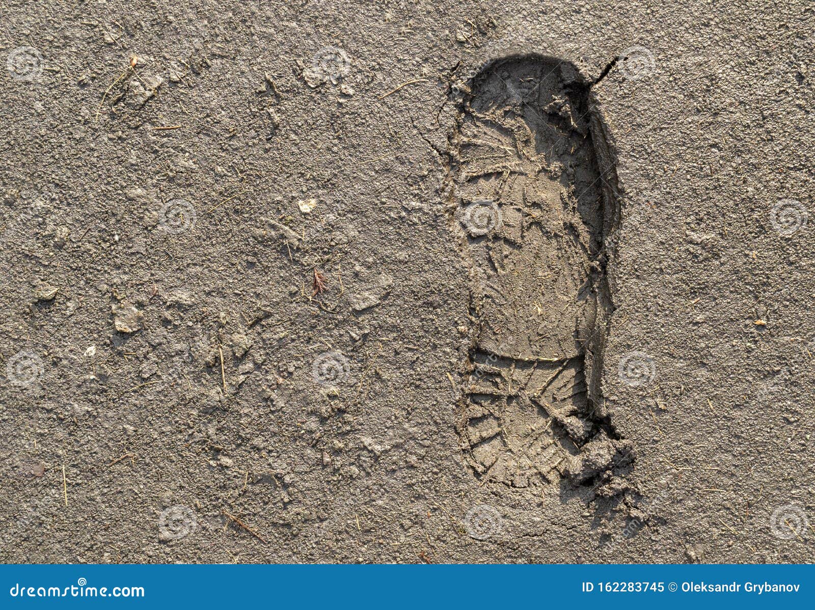 Footprint in the mud stock image. Image of road, footstep - 162283745