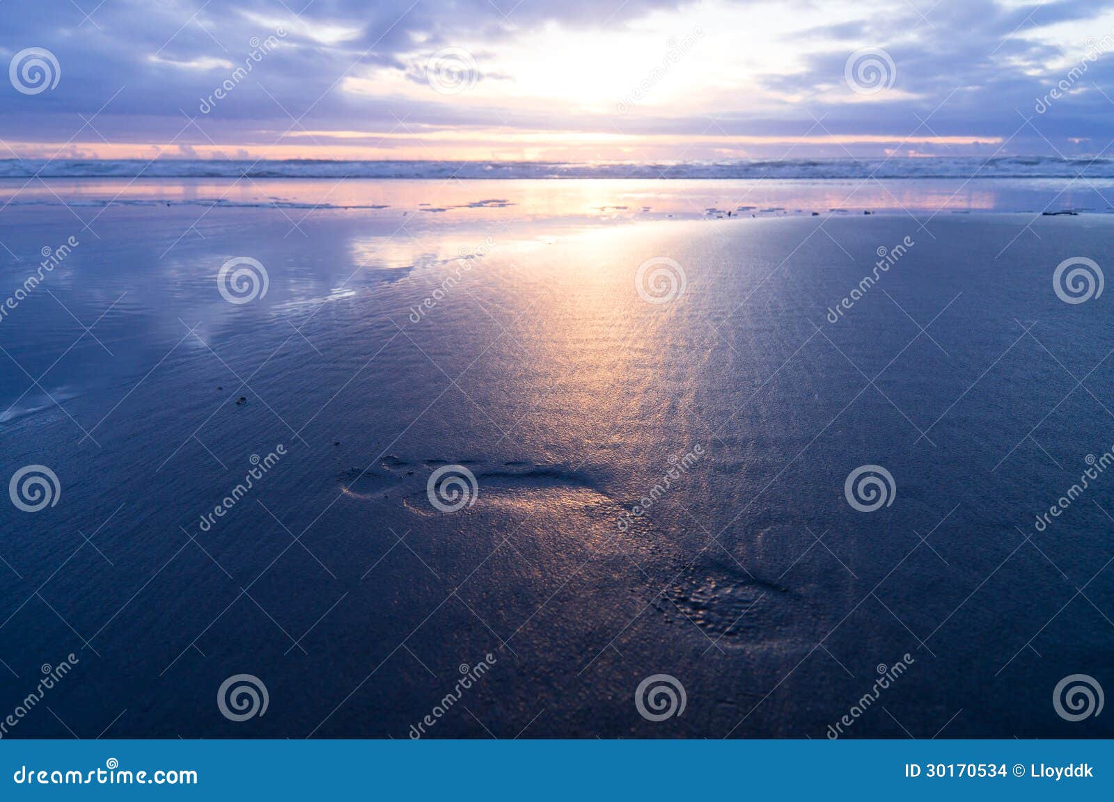 Footprint in sand stock photo. Image of orange, smooth - 30170534