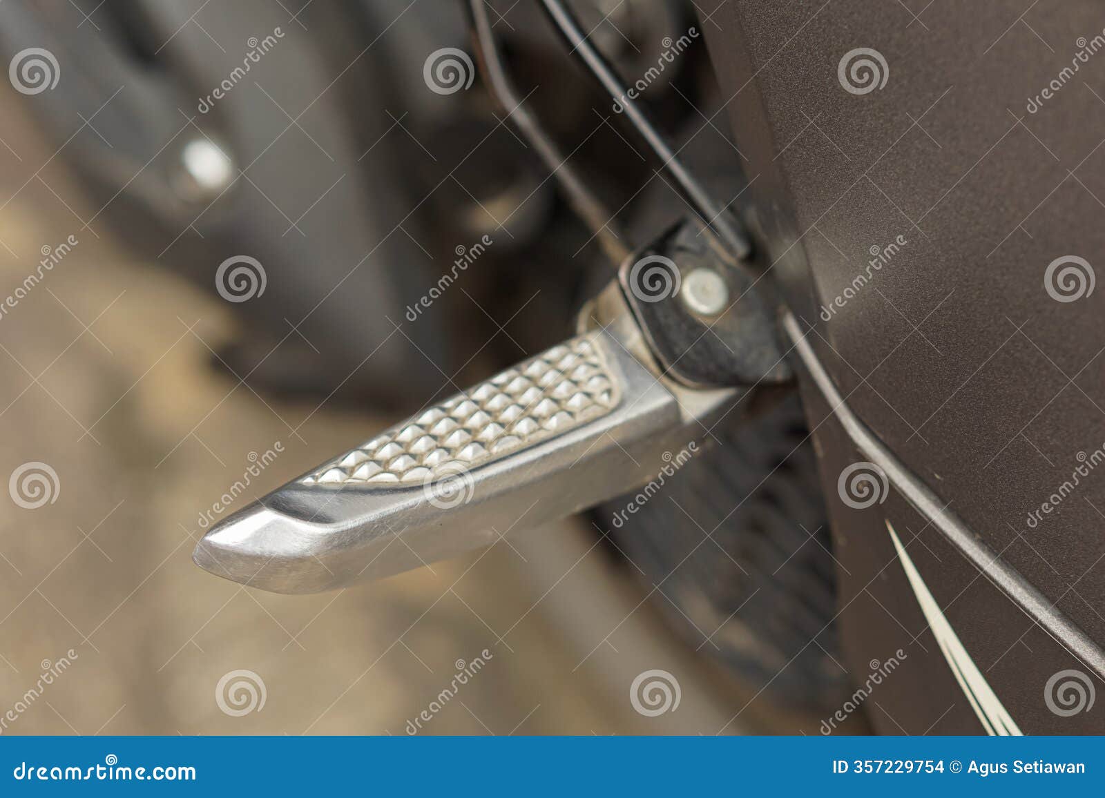 The Footrest on a Motorcycle or What is Commonly Called a Footstep ...