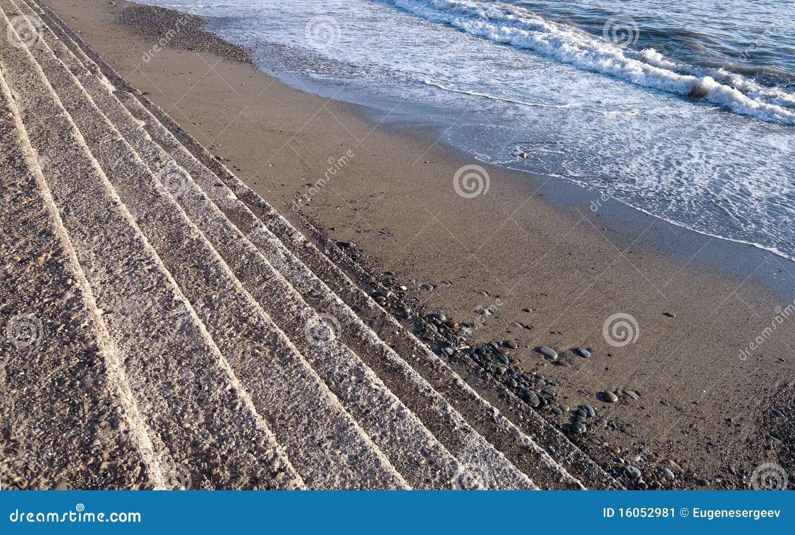 Footsteps on the sea coast stock image. Image of adler - 16052981