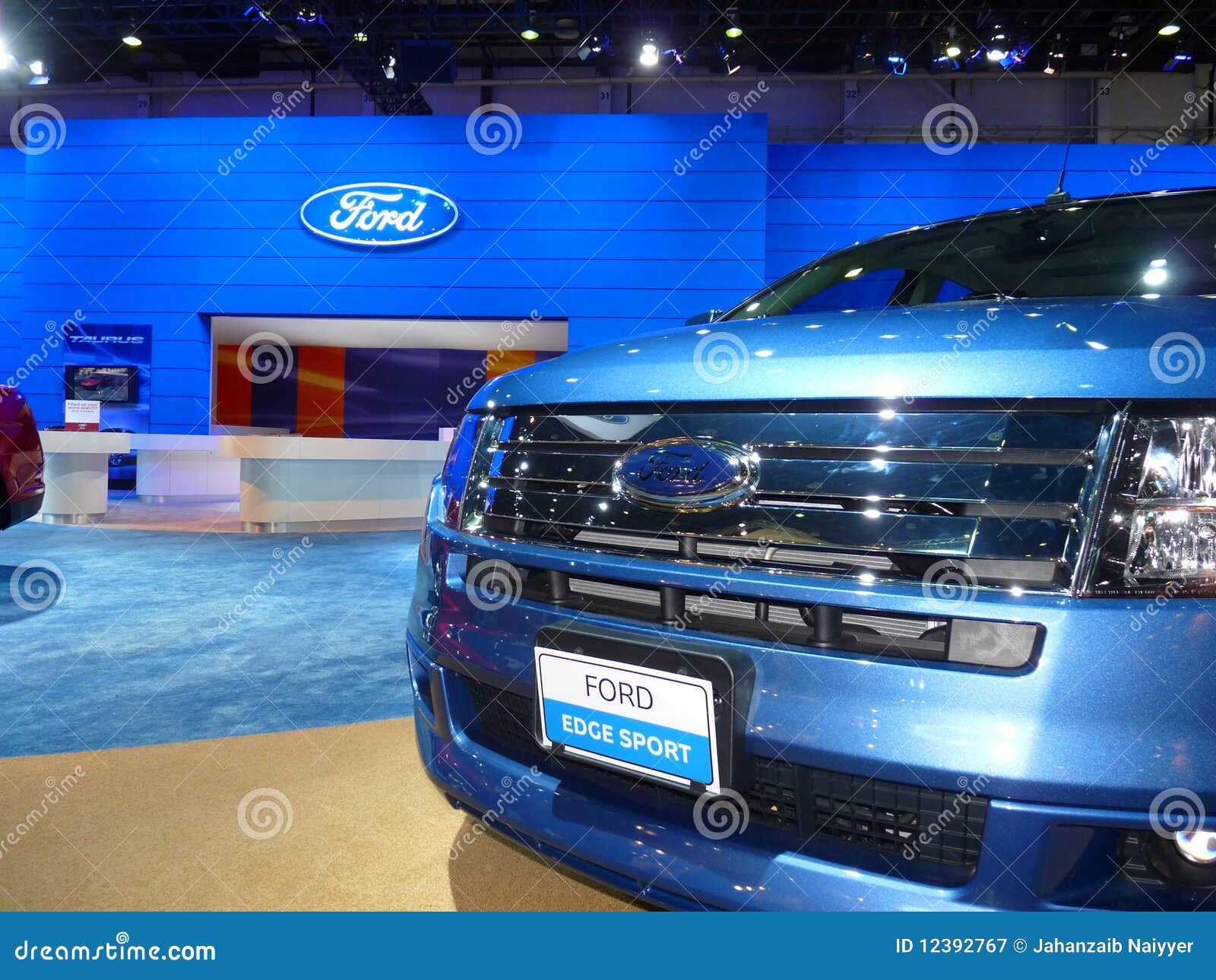 Ford Edge Vehicle on Display Editorial Photography - Image of event ...