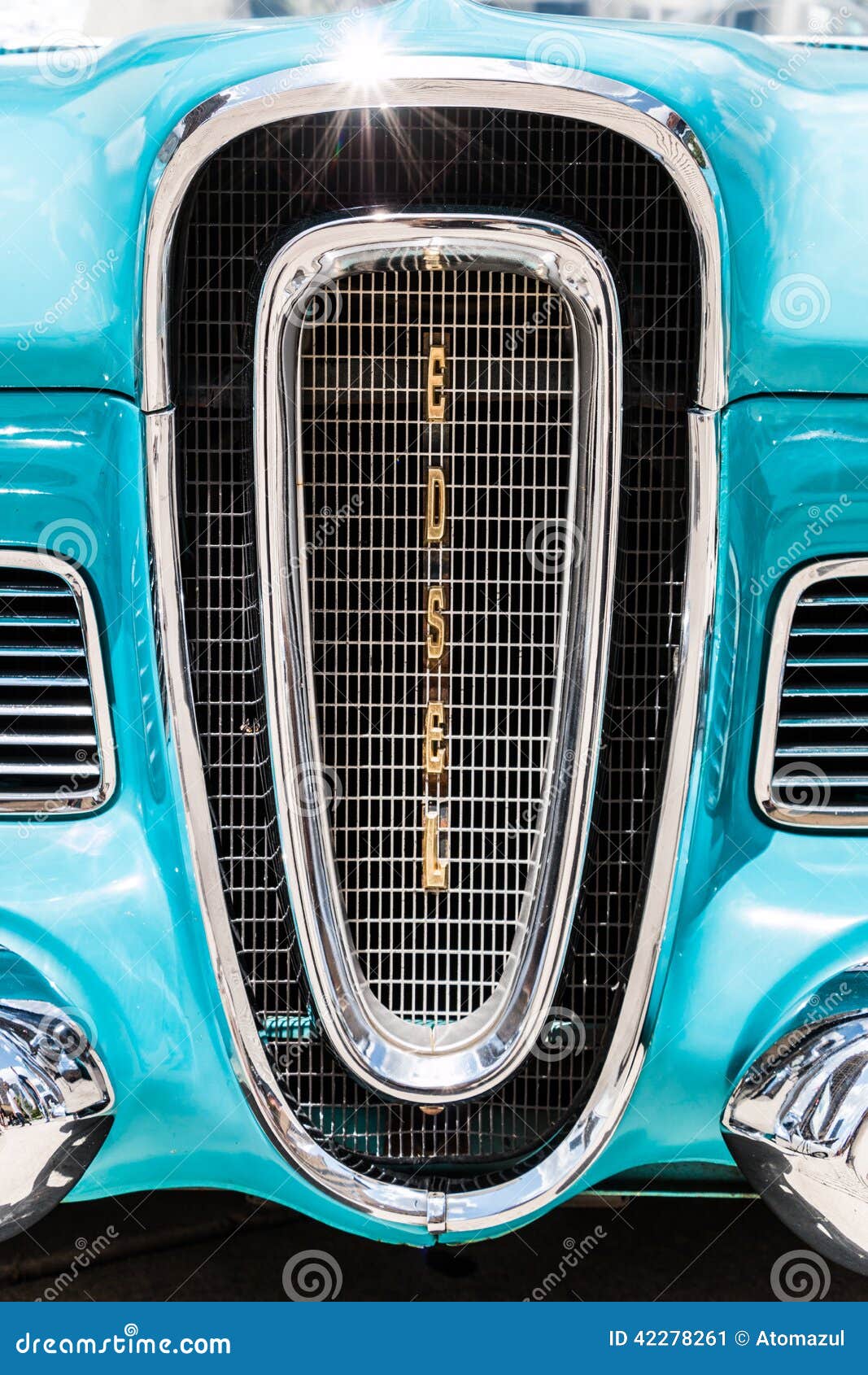 Ford Edsel Front Grill photo éditorial. Image du edsel - 42278261