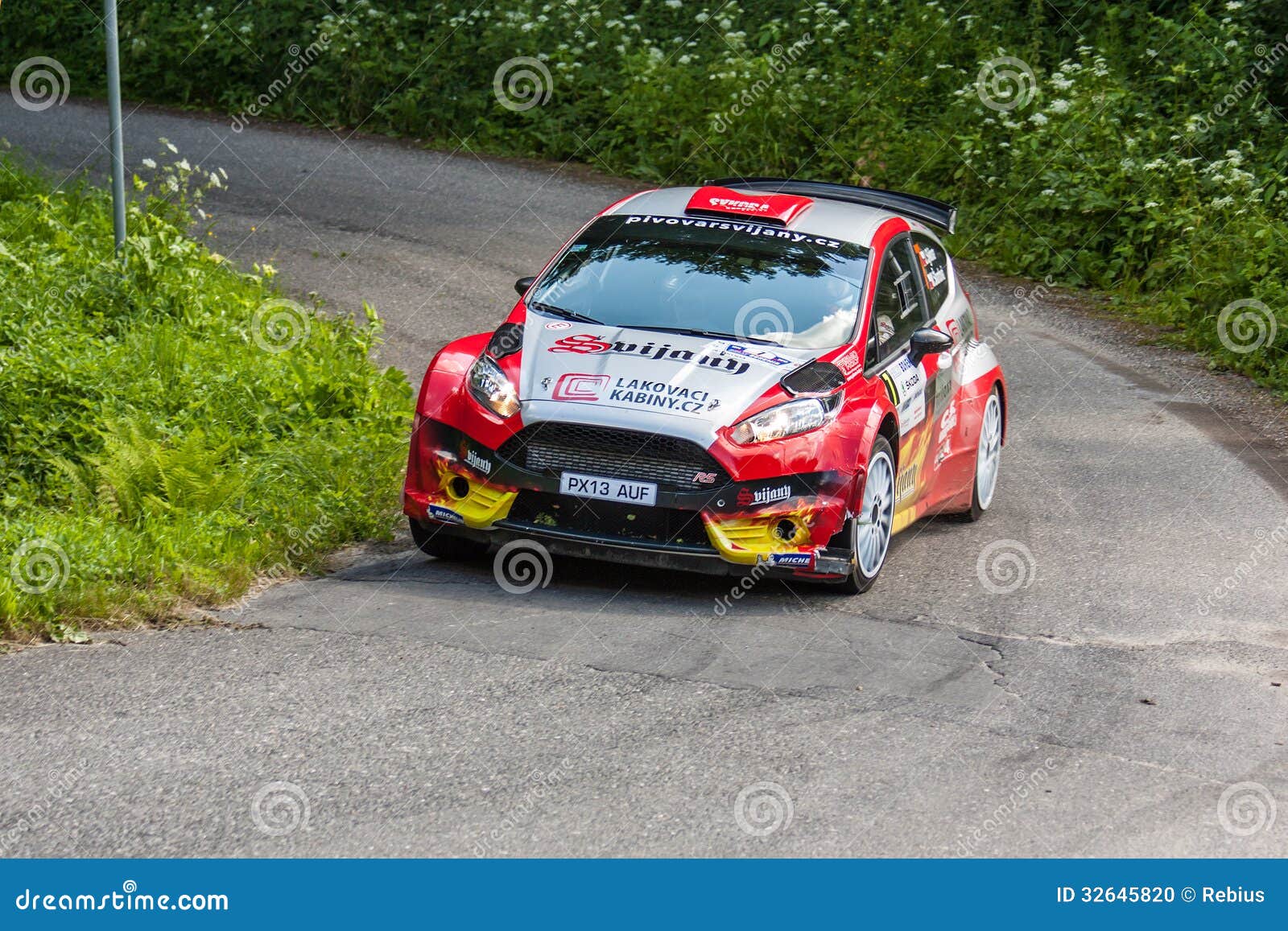 Ford Fiesta R5 imagen editorial. Imagen de premier, bohemio - 32645820