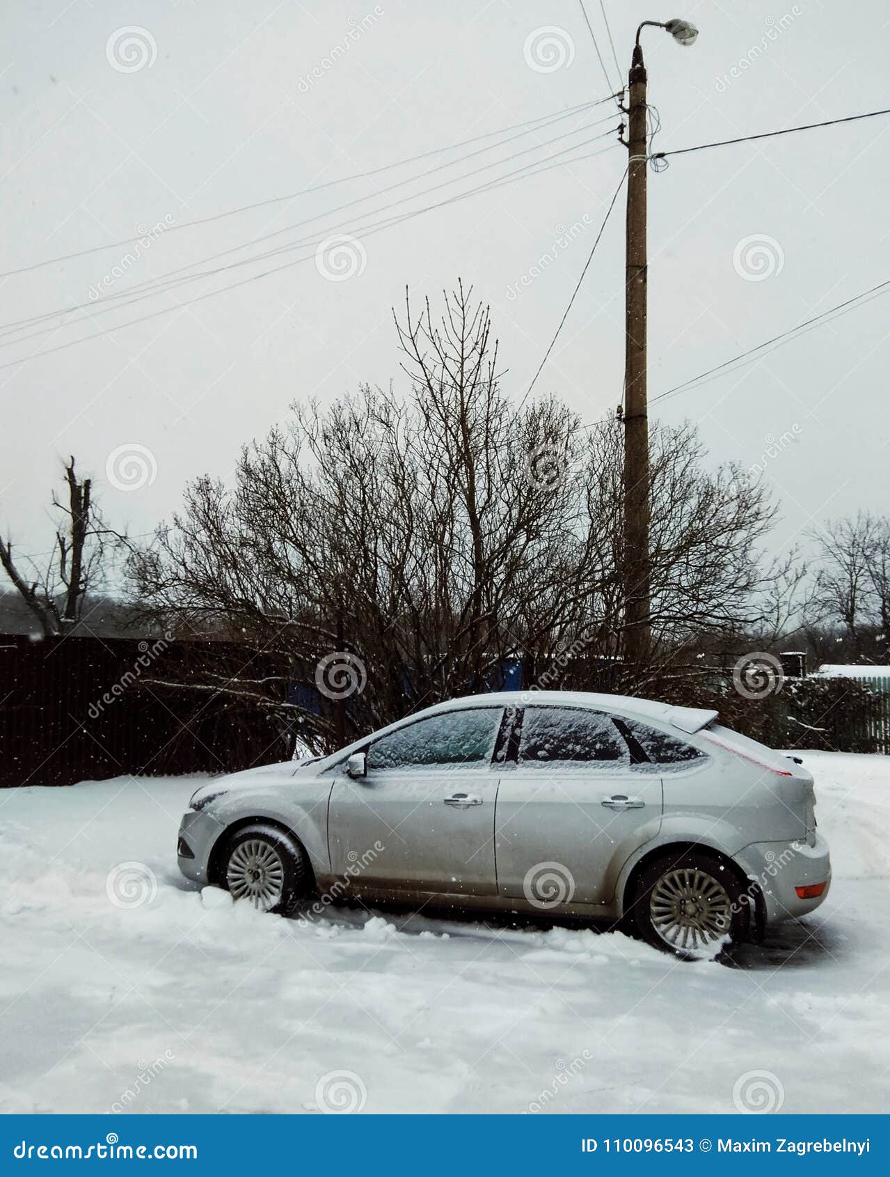 Ford in focus stock image. Image of snow, winter, backyard - 110096543